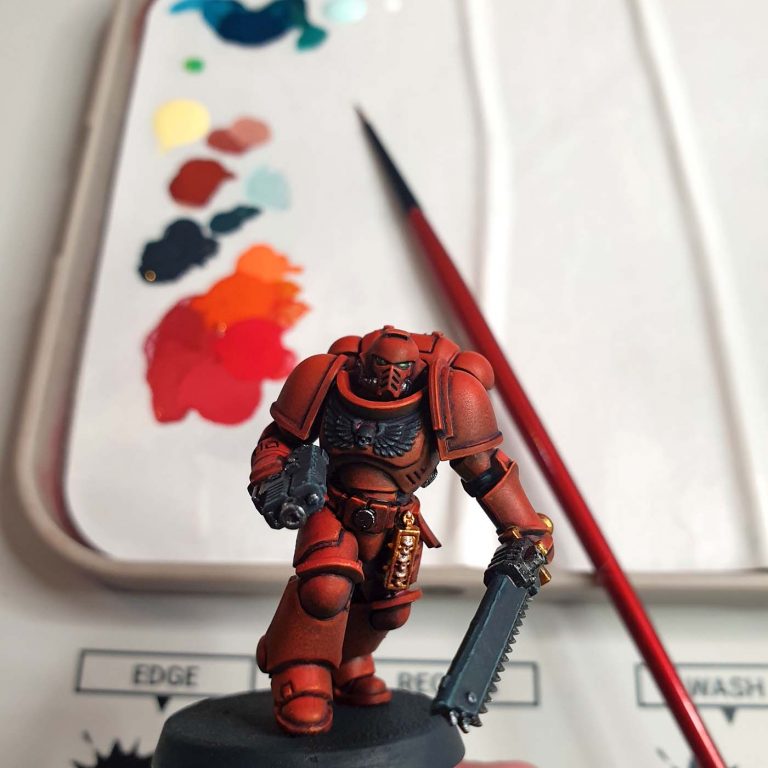 How to paint Blood Angels - Painting Miniatures
